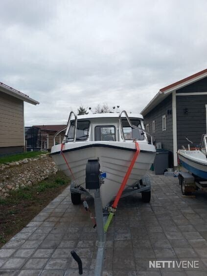 Kaisla 550 MC HT-katteella Moottorivene 2011 Rovaniemi - Nettivene