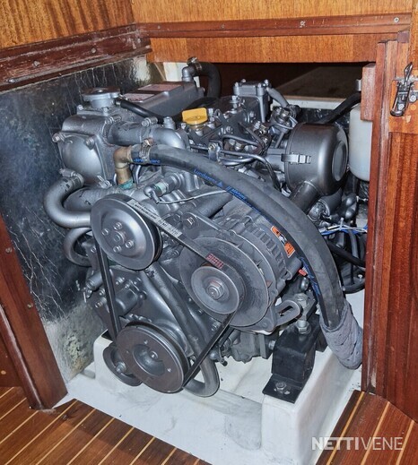 Yanmar 3GM30F + SD20 vetolaite Moottori 2001 Helsinki - Nettivene