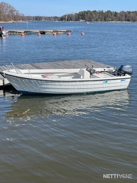 Crescent 432 Moottorivene 1990 Espoo - Nettivene