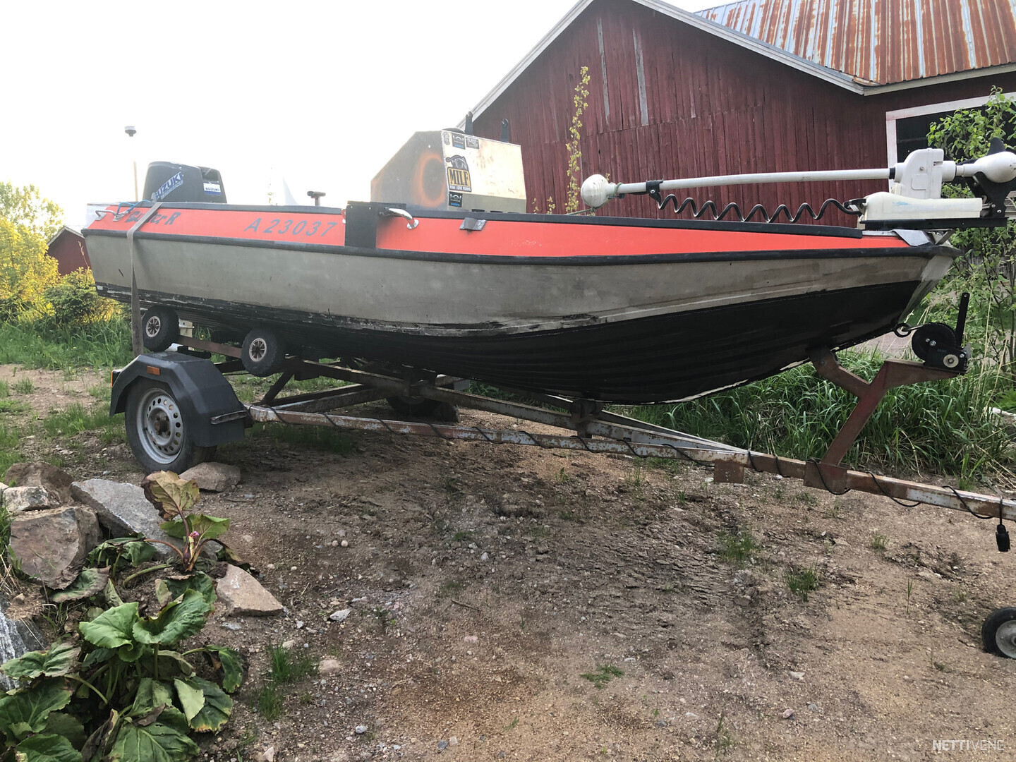 Buster R Moottorivene Parikkala - Nettivene