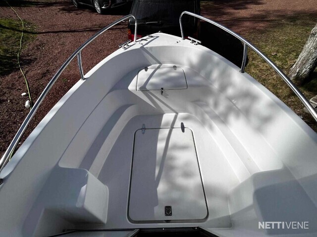 Bella 571 C Moottorivene 1996 Maarianhamina - Nettivene