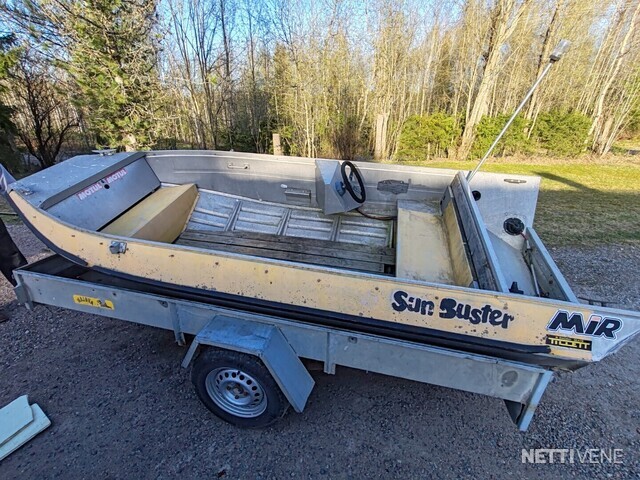 Buster Sun Buster Moottorivene Lahti - Nettivene