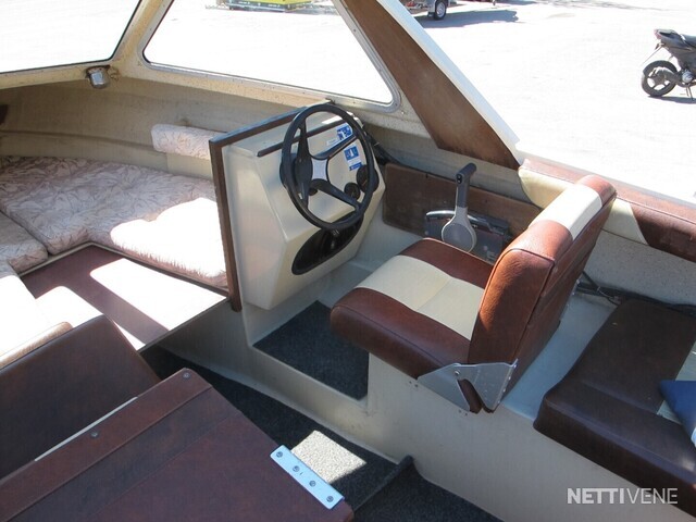 Flipper 520 HT Moottorivene 1982 Imatra - Nettivene