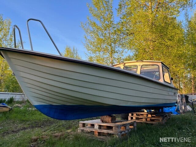 Uttern 560 AC Moottorivene 1983 Siuntio - Nettivene