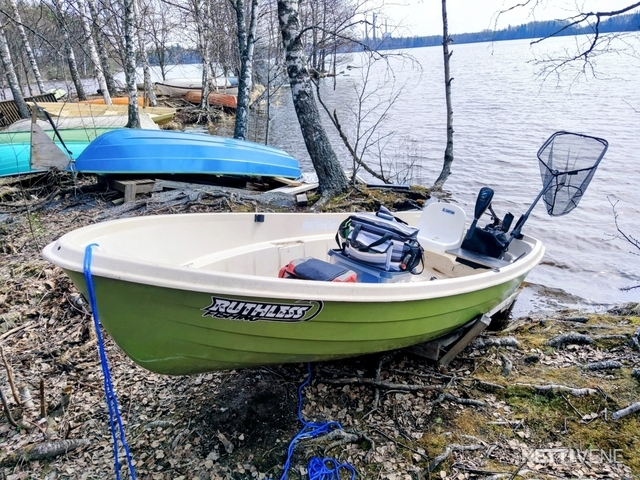 Terhi Terhisail 375 Moottorivene 2000 Valkeakoski - Nettivene