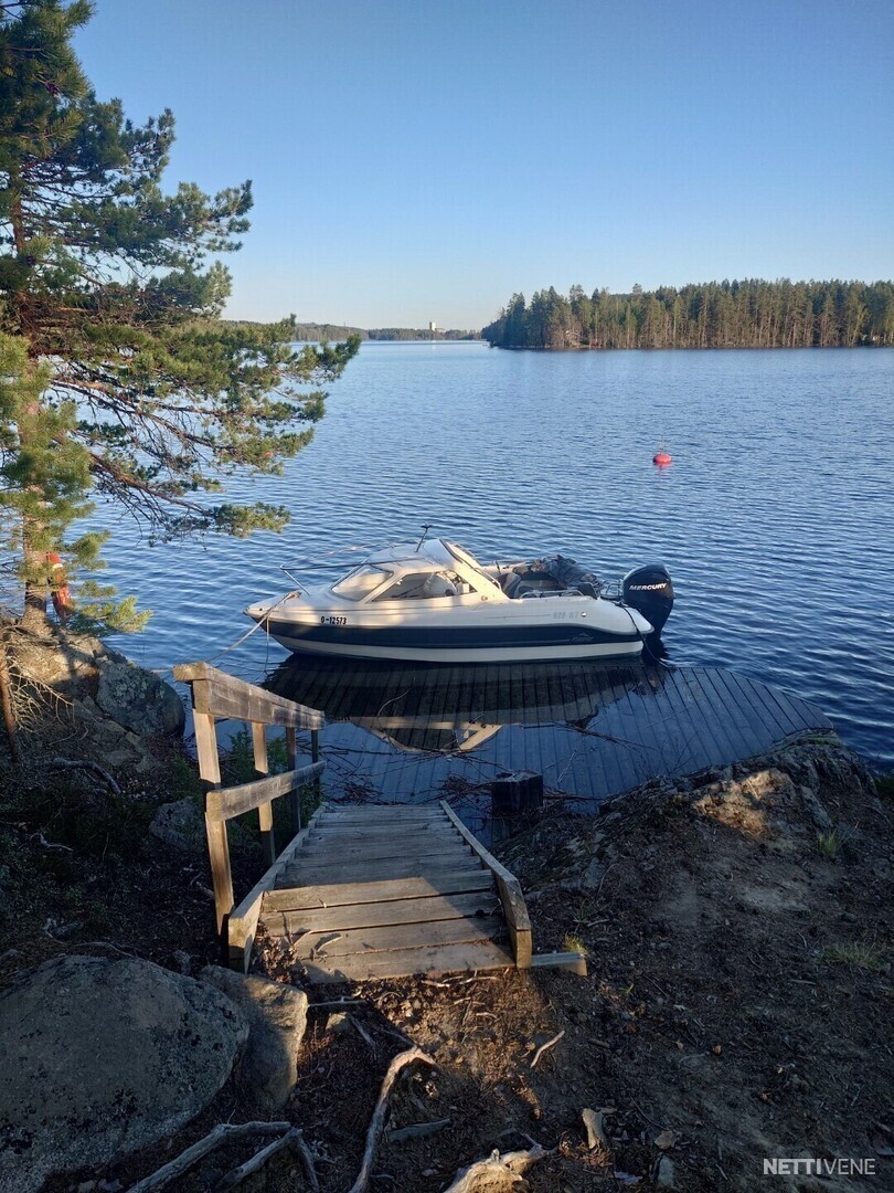 Flipper 520 HT Moottorivene 2009 Kuopio - Nettivene