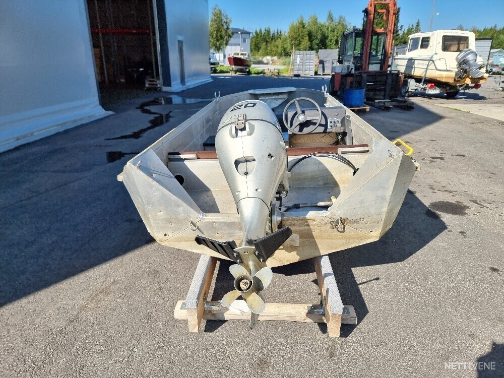 Buster Sun R Moottorivene Luoto - Nettivene