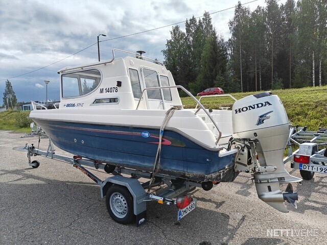 Bella 571 C Moottorivene 2001 Savonlinna - Nettivene