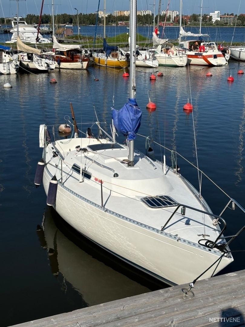 Avance 24 Purjevene 1977 Vaasa - Nettivene