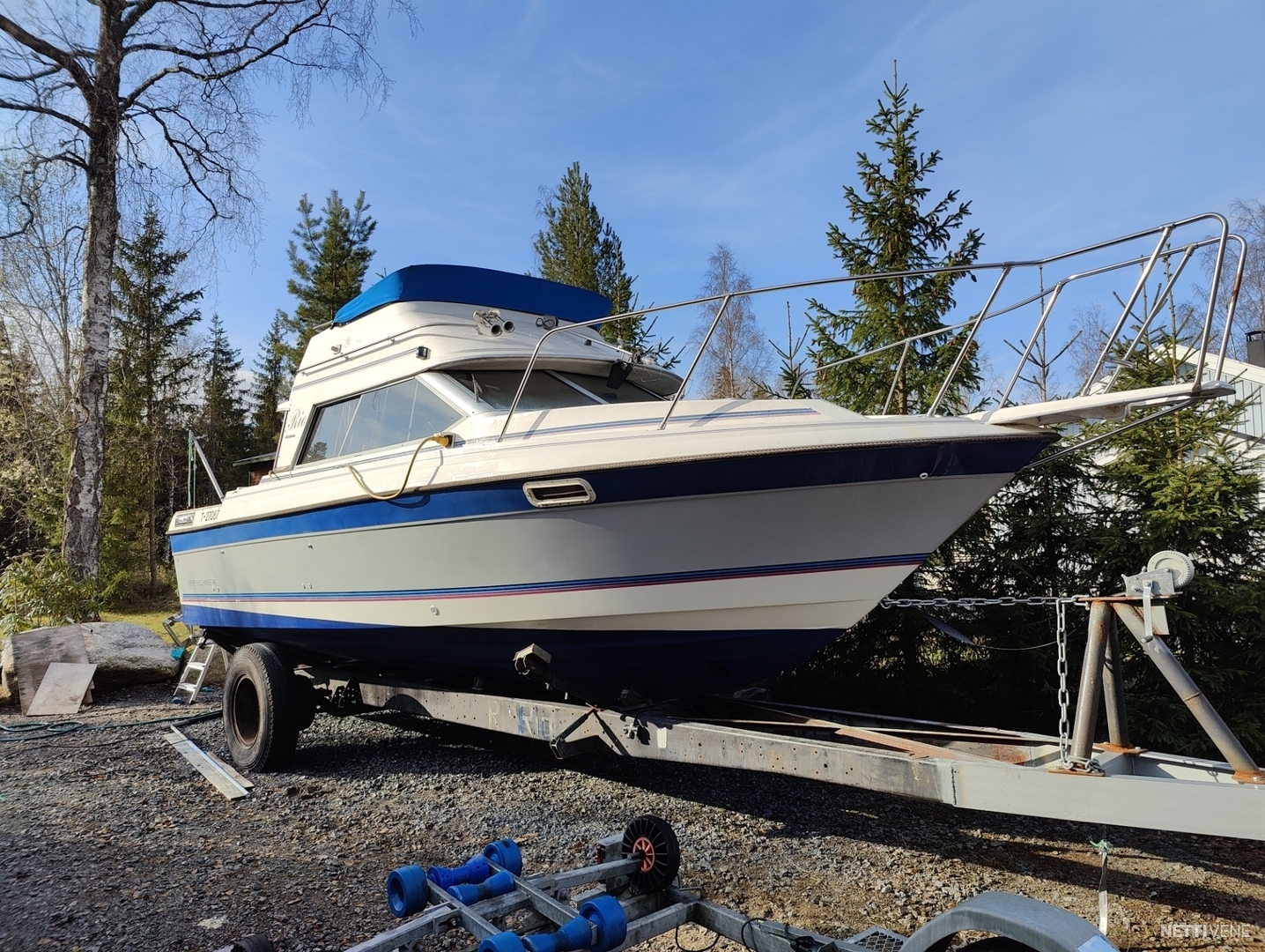 Bayliner 2556 Moottorivene 1989 Vaasa - Nettivene