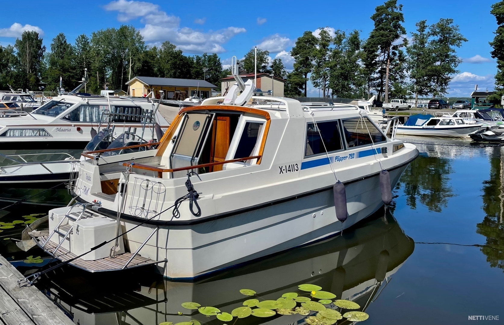 Flipper 760 Moottorivene 1987 Akaa - Nettivene