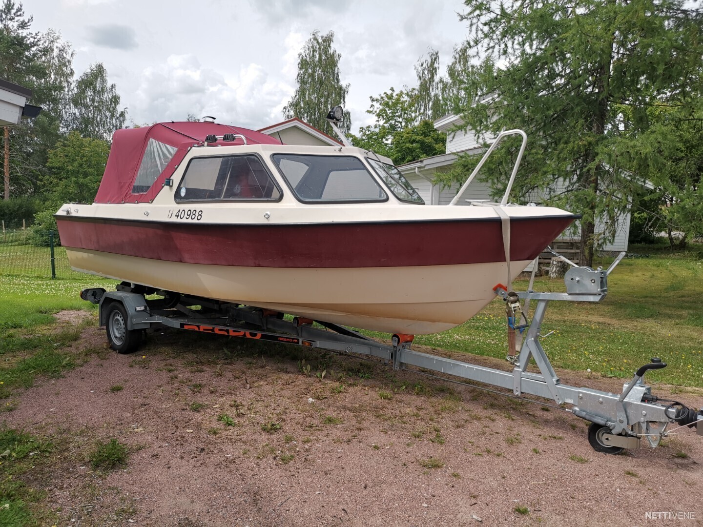 Lohi HT 585 Moottorivene 1984 Nummi-Pusula - Nettivene