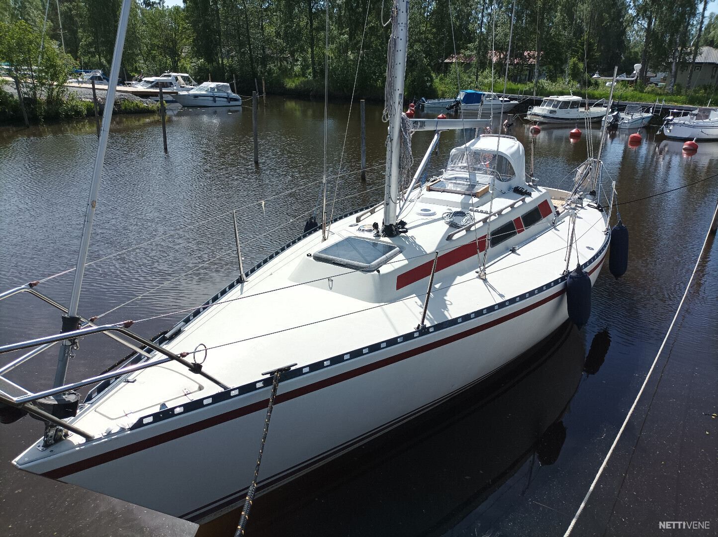 Finn Flyer 31 Purjevene 1980 Pori - Nettivene