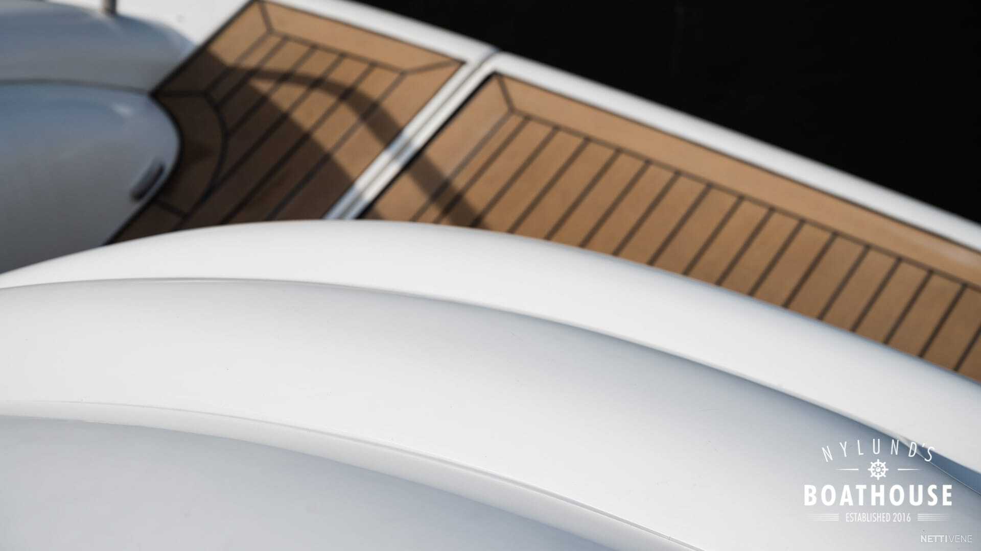 Sunseeker Muu malli Moottorivene 1999 Suomen ulkopuolella - Nettivene