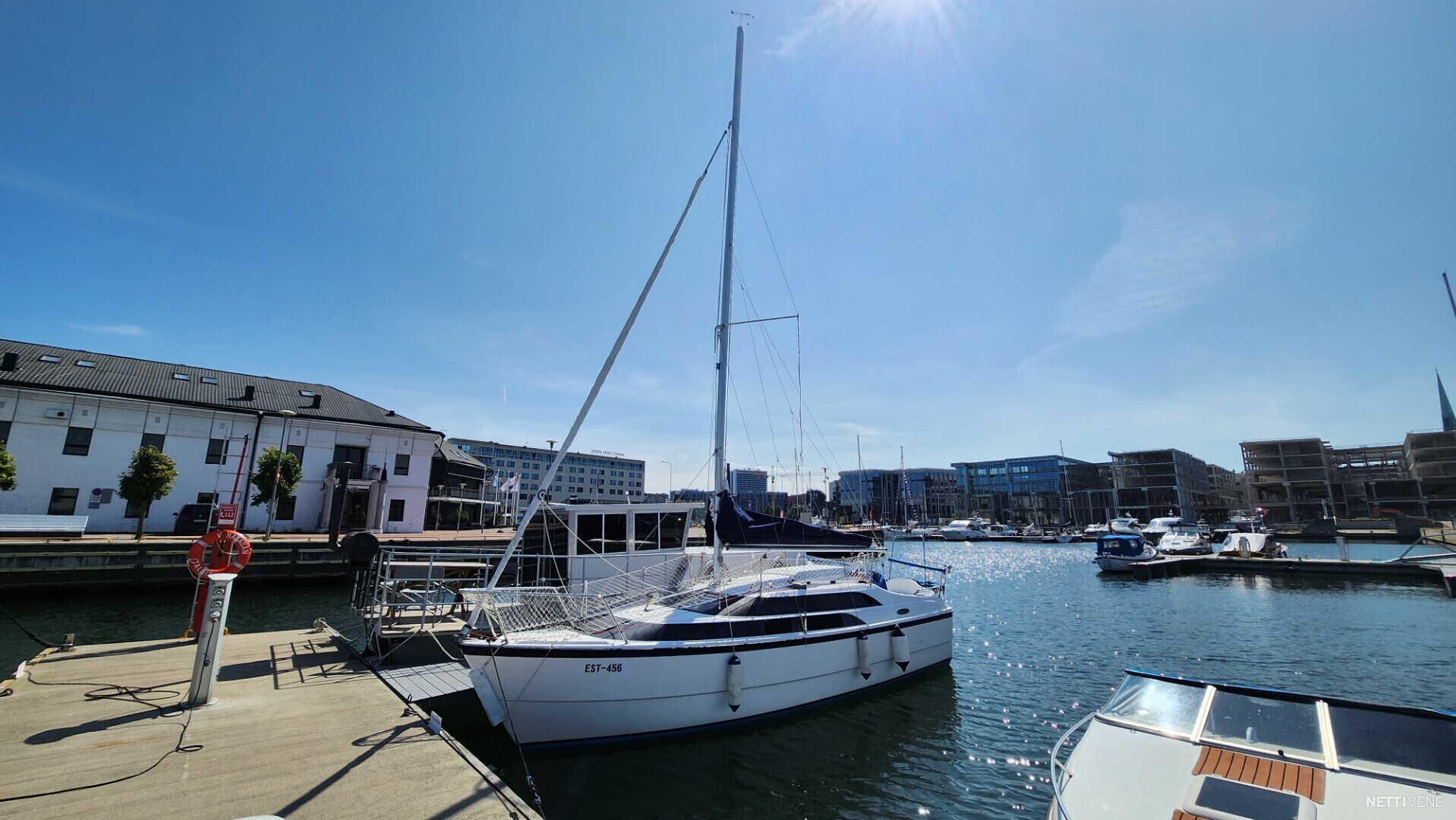 Macgregor 26M Purjevene 2006 Suomen ulkopuolella - Nettivene