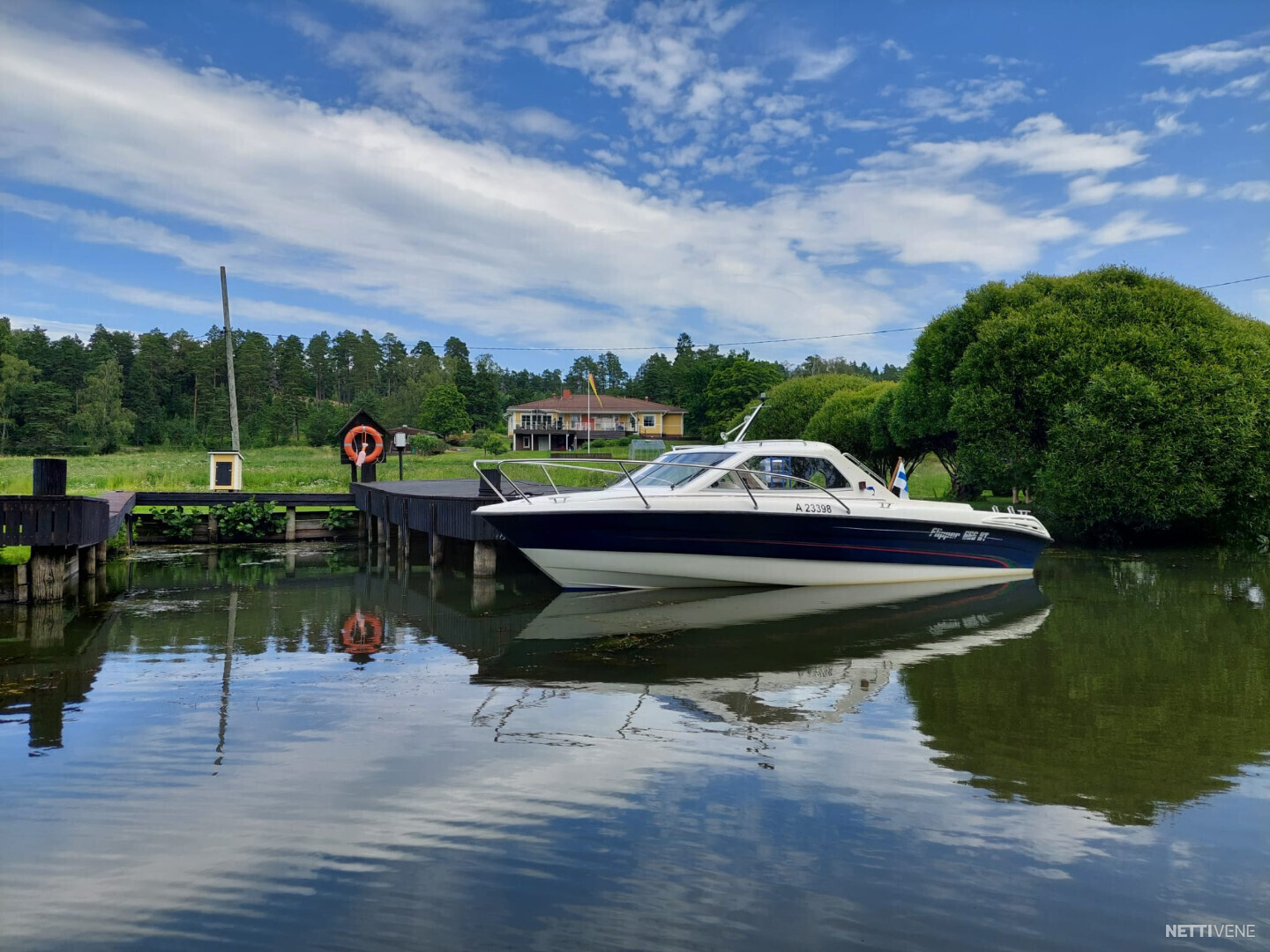 Flipper 666 HT Moottorivene 1999 Parainen - Nettivene