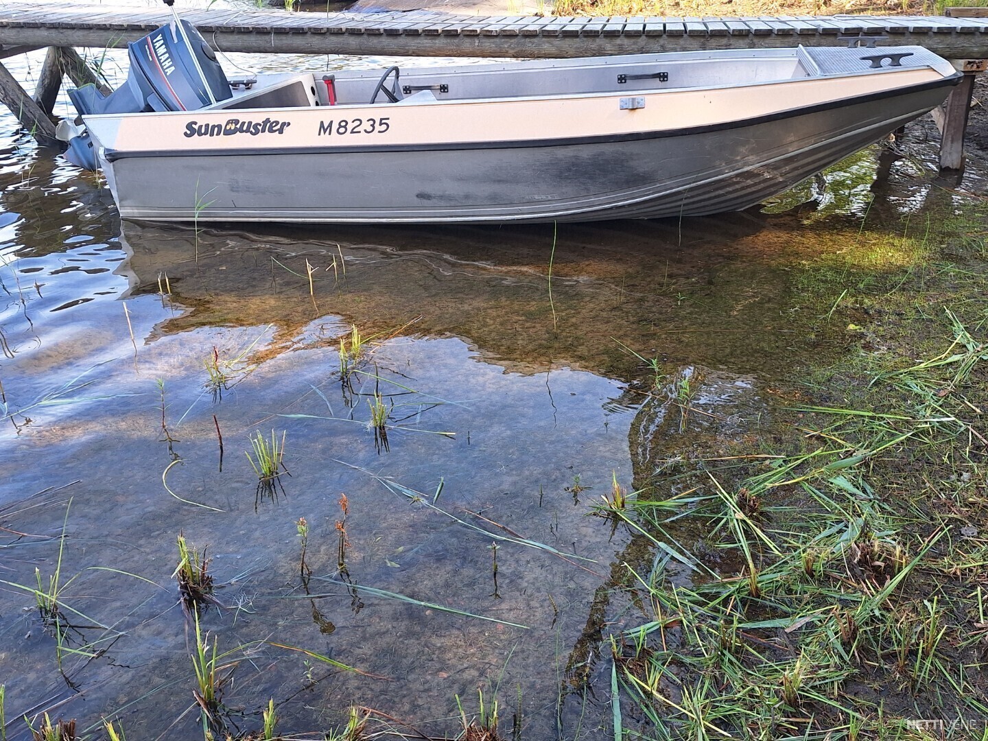 Buster Sunbuster Moottorivene 1988 Mikkeli - Nettivene